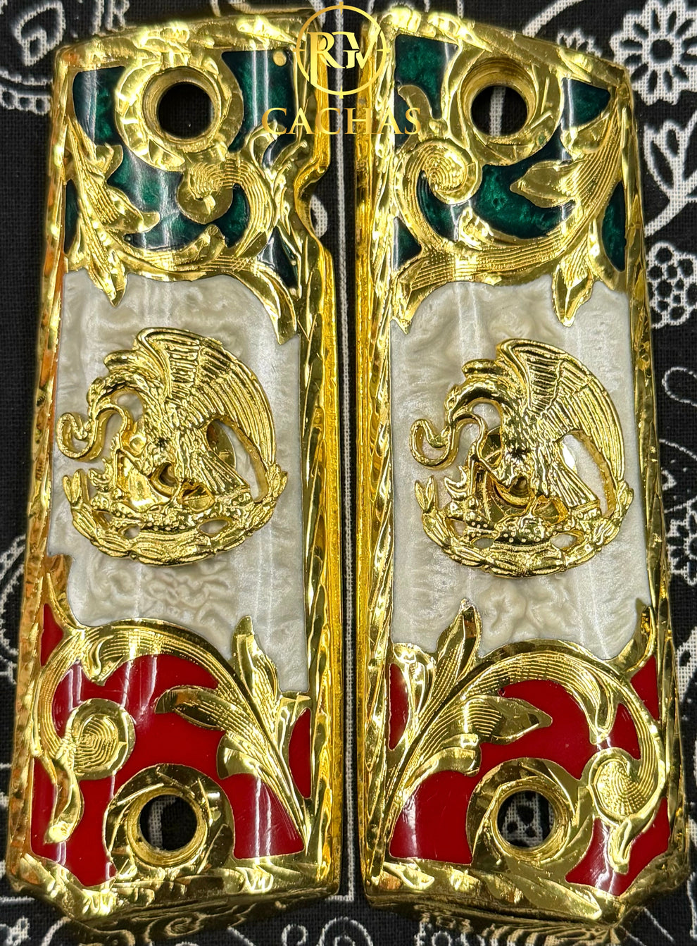1911 Full Size Mexico Flag Eagle Grips – Gold Guns